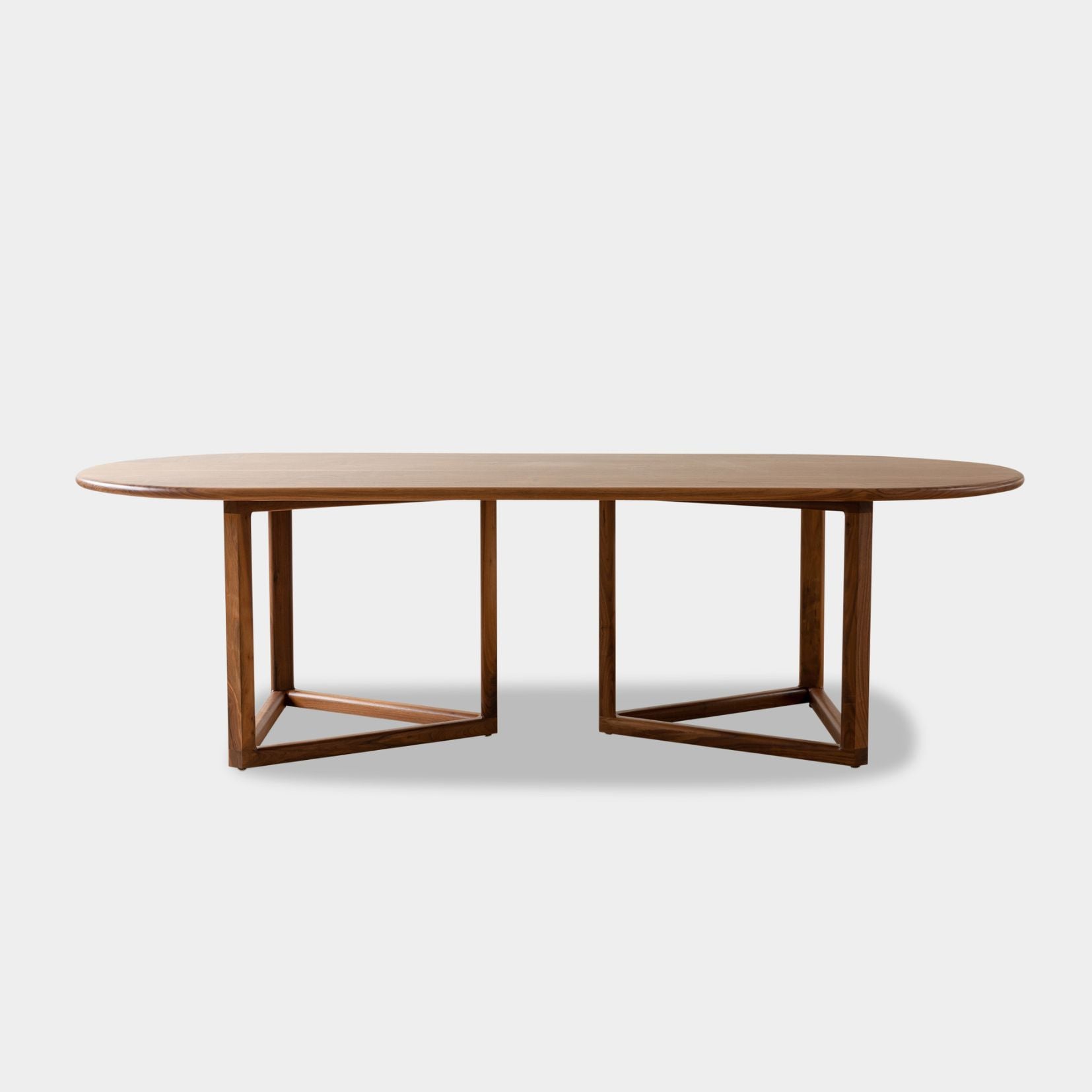 WOLF Dining Table – EARL