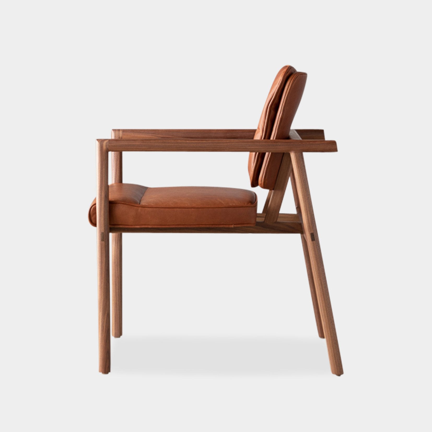 MORESBY Captain Chair – EARL